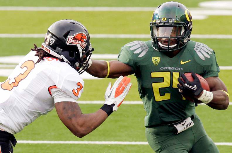 Oregon’s offense more than James and Thomas | The Bulletin