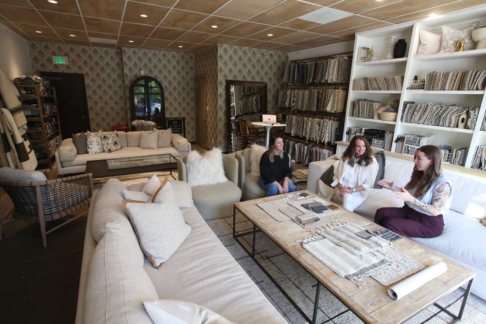 Bend interior designers create shared work space | The Bulletin