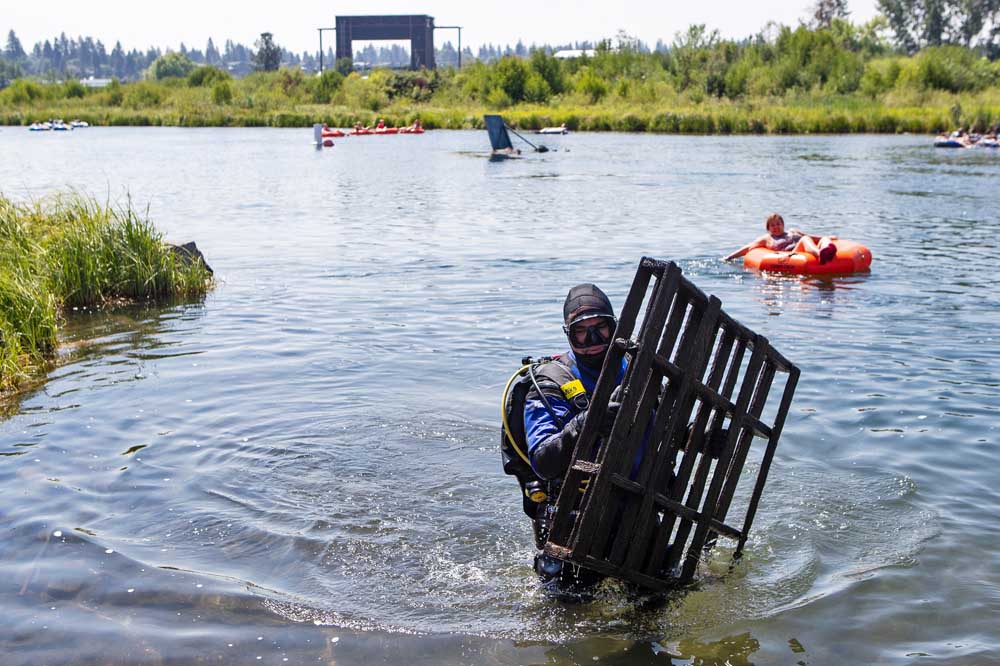Annual Deschutes River Cleanup to tug up trash this weekend | The Bulletin
