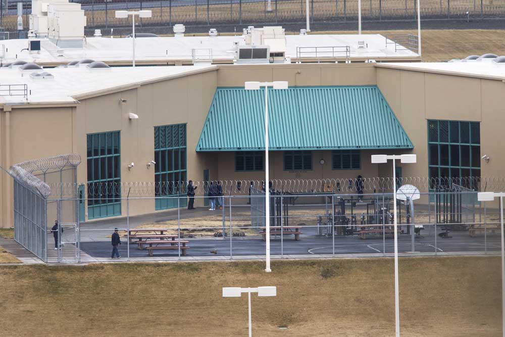 Former Oregon inmate files lawsuit against Madras prison doctor ...