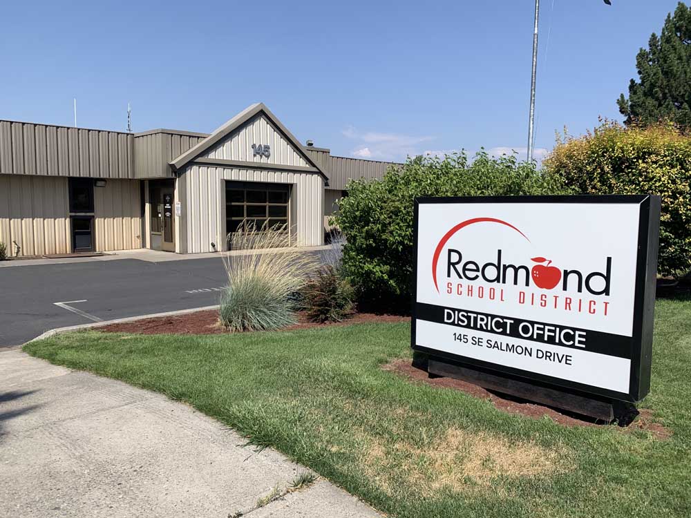 Proctor, Page have small leads in Redmond School Board races | The Bulletin