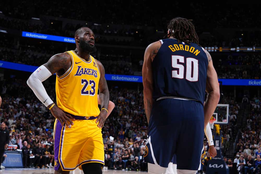 Warner Bros. Discovery is in trouble after Comcast offers NBA a massive ...