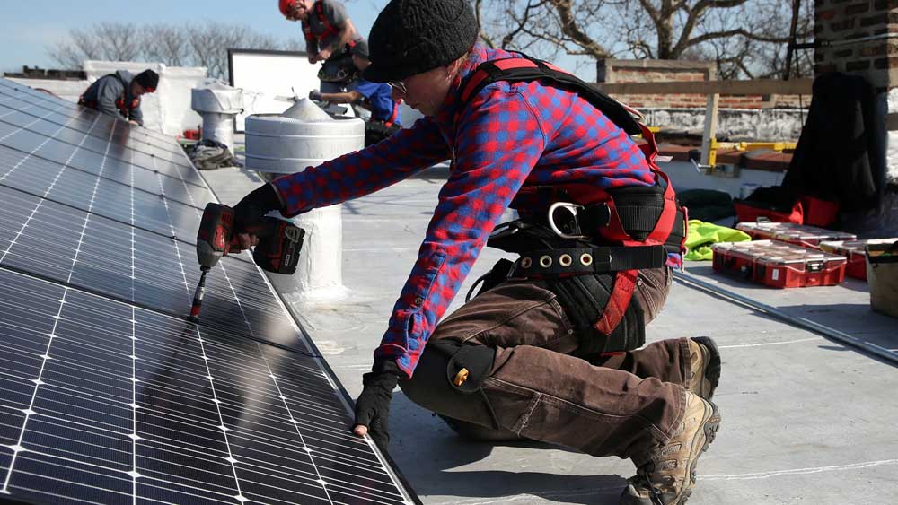 Solar industry sees a threat to one of its top selling points | The ...