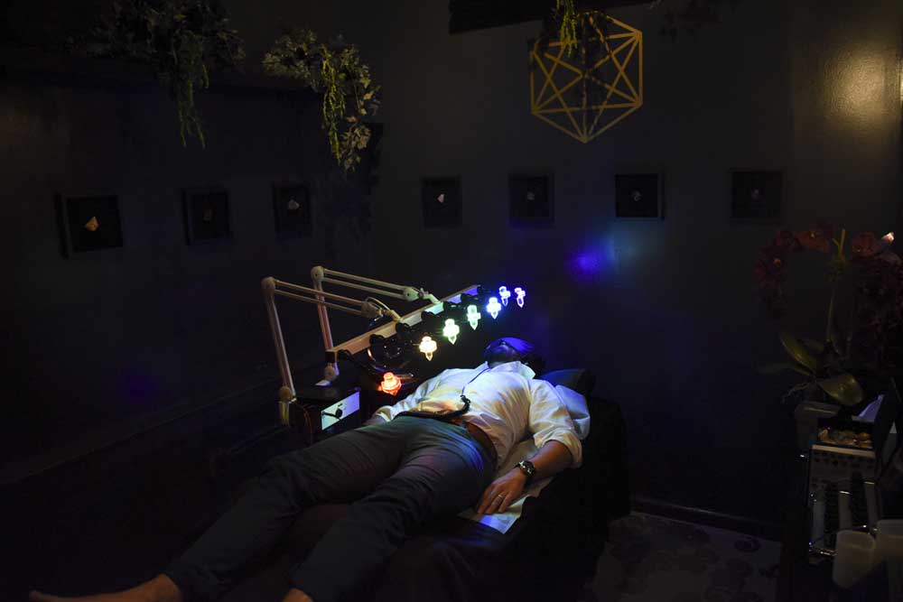 Unconventional meetings | The Bulletin