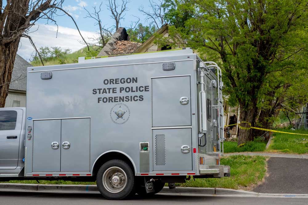 Body found in burned Pendleton house | The Bulletin