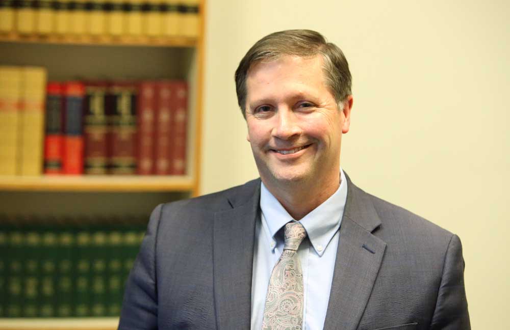 Deschutes County increases pay of District Attorney Steve Gunnels | The ...