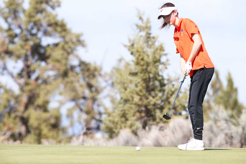 Summit claims 5A girls golf team state title | The Bulletin