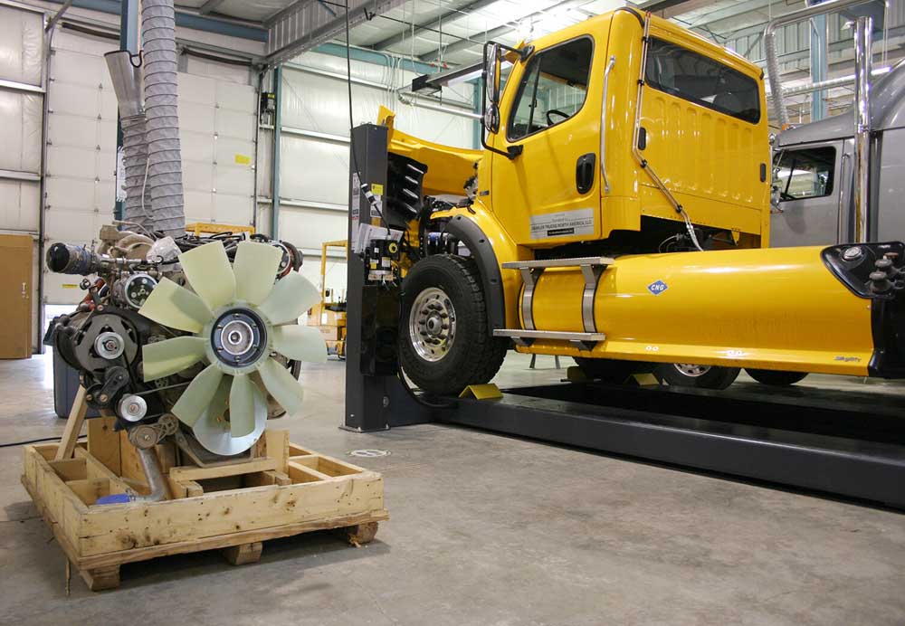 New Diesel Technology Training Center opens at Chemeketa Community ...