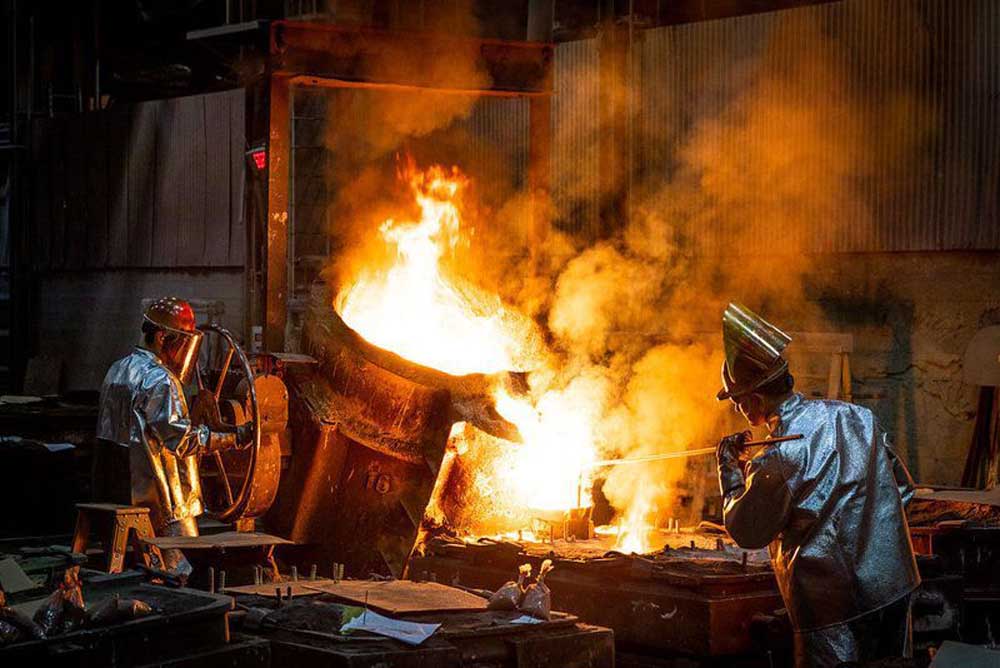 Portland steel foundry to close after 121 years, lay off 225 workers ...