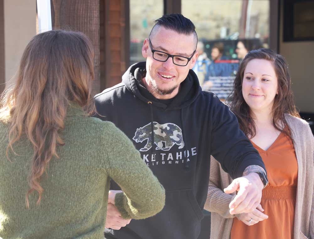 Redmond man is Central Oregon vet program’s first graduate | The Bulletin