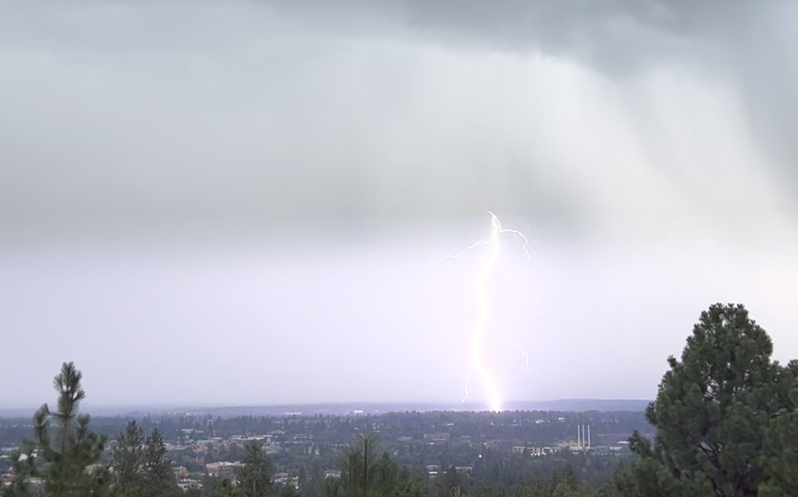 Hail, high winds and lightning slam Central Oregon in weekend storm ...