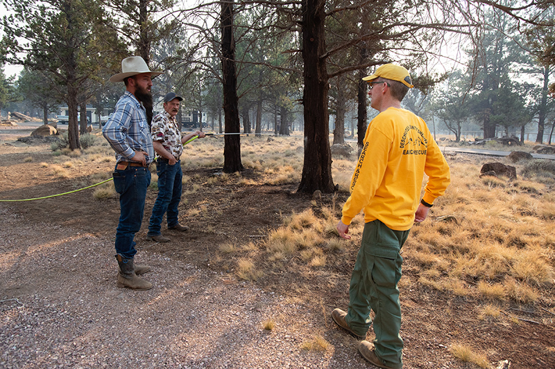 UPDATE: Four homes lost in Flat Fire in Deschutes County | The Bulletin