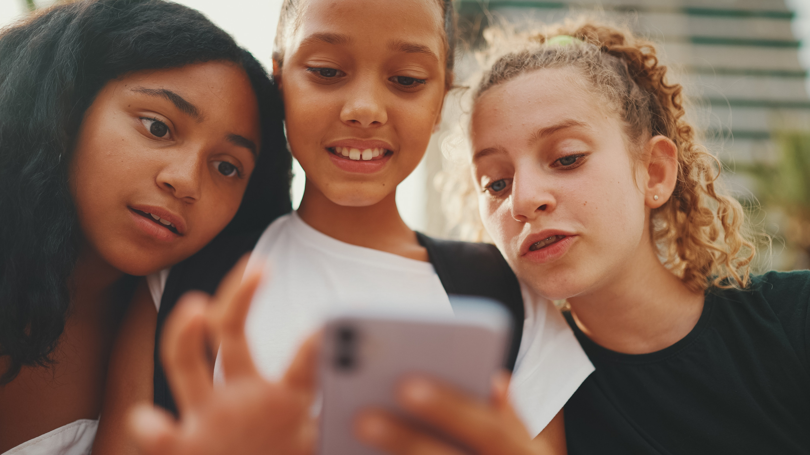 Editorial: No phones in schools offers everyone a break | The Bulletin