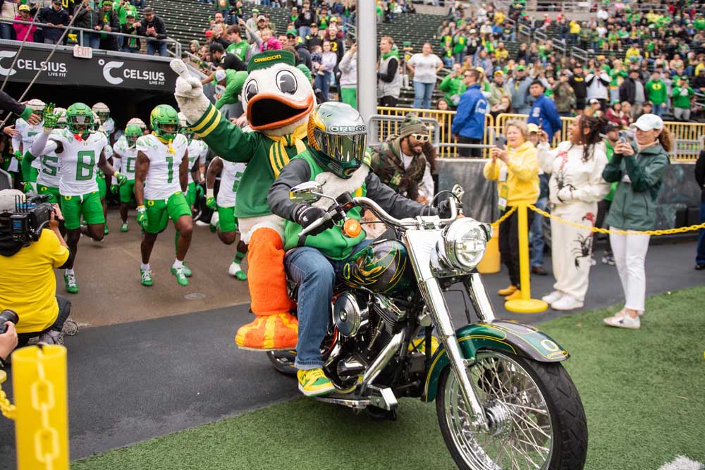 Oregon Ducks LB Jerry Mixon named conference player of the week | The ...