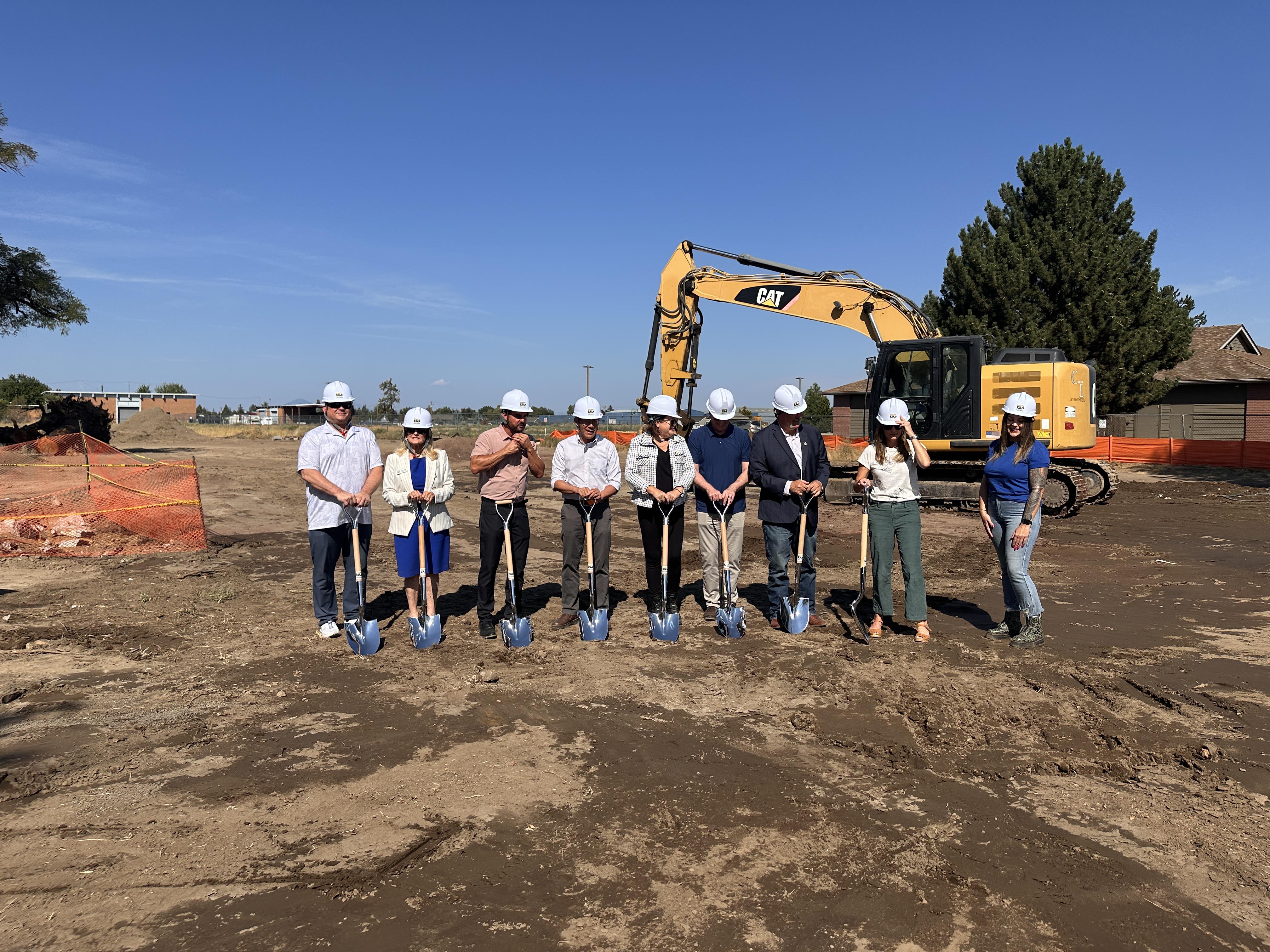 Redmond mental health treatment center breaks ground | The Bulletin