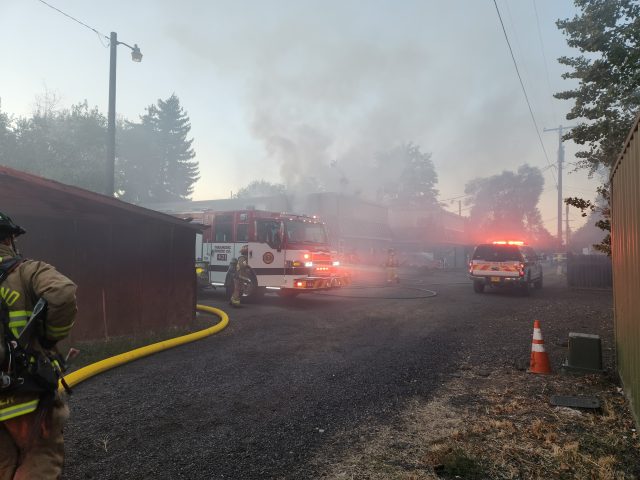 Morning fire displaces residents at Redmond apartment complex | The ...