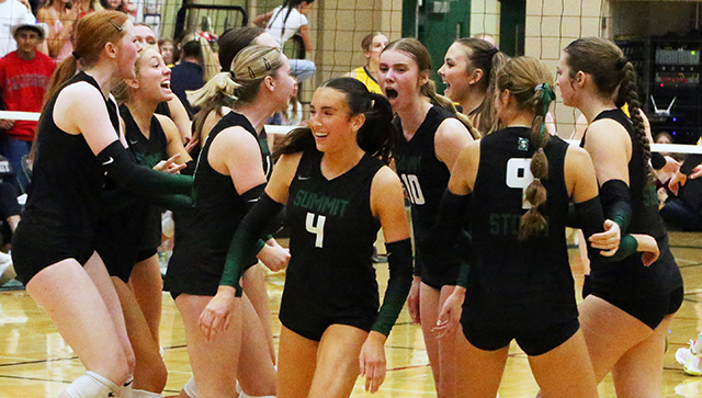 Bend High volleyball rallies to beat Summit in five sets and force a ...