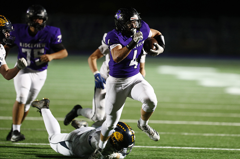 Ridgeview football stays in playoff hunt with 42-20 win over Bend High ...