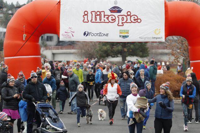 5 fun, family-friendly ideas for Thanksgiving weekend in Bend | The ...