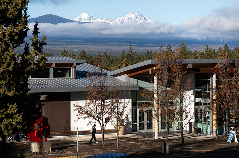 COCC faces loss of $1.5 million if state cuts funding | The Bulletin