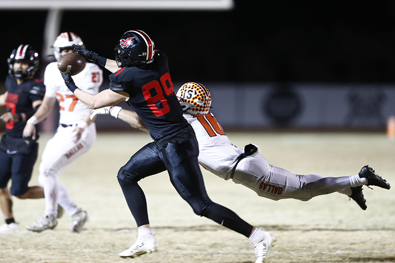 Mountain View gets gutsy win over Dallas to reach 5A semifinals; Summit ...