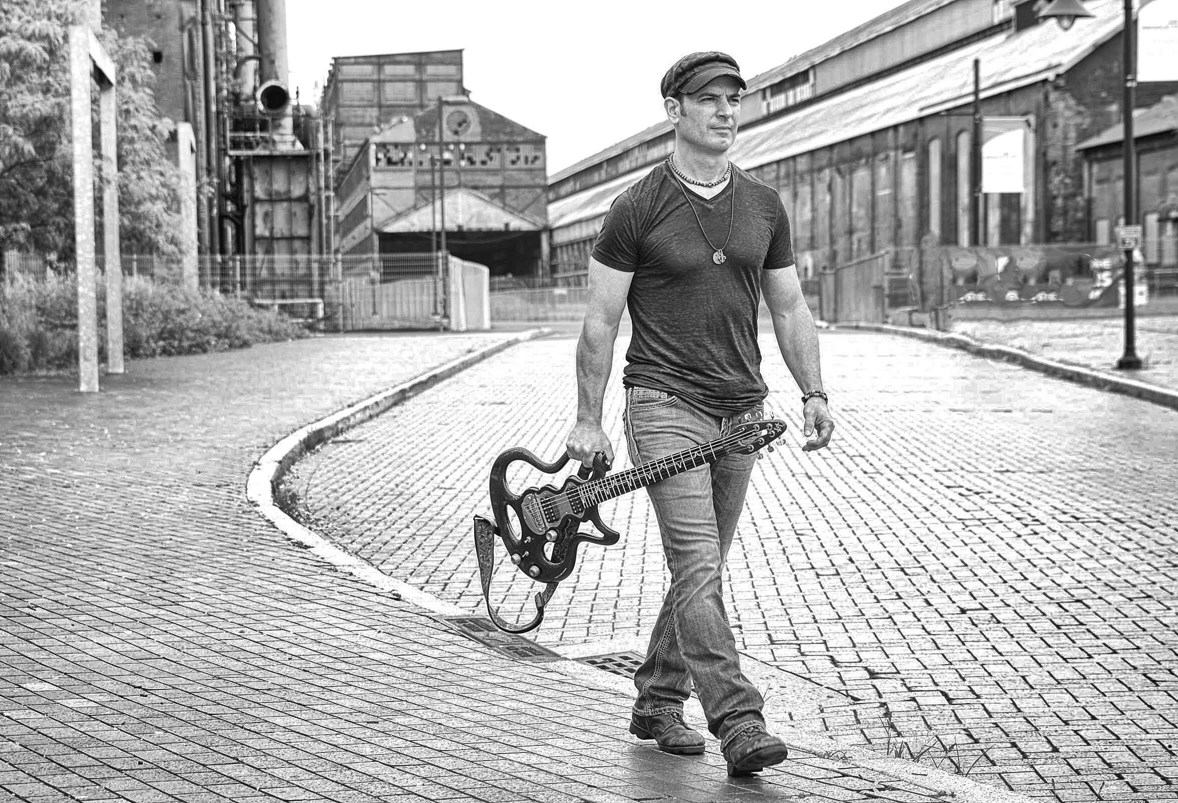 Bend’s Silver Moon features Guitar Gods Revue | The Bulletin